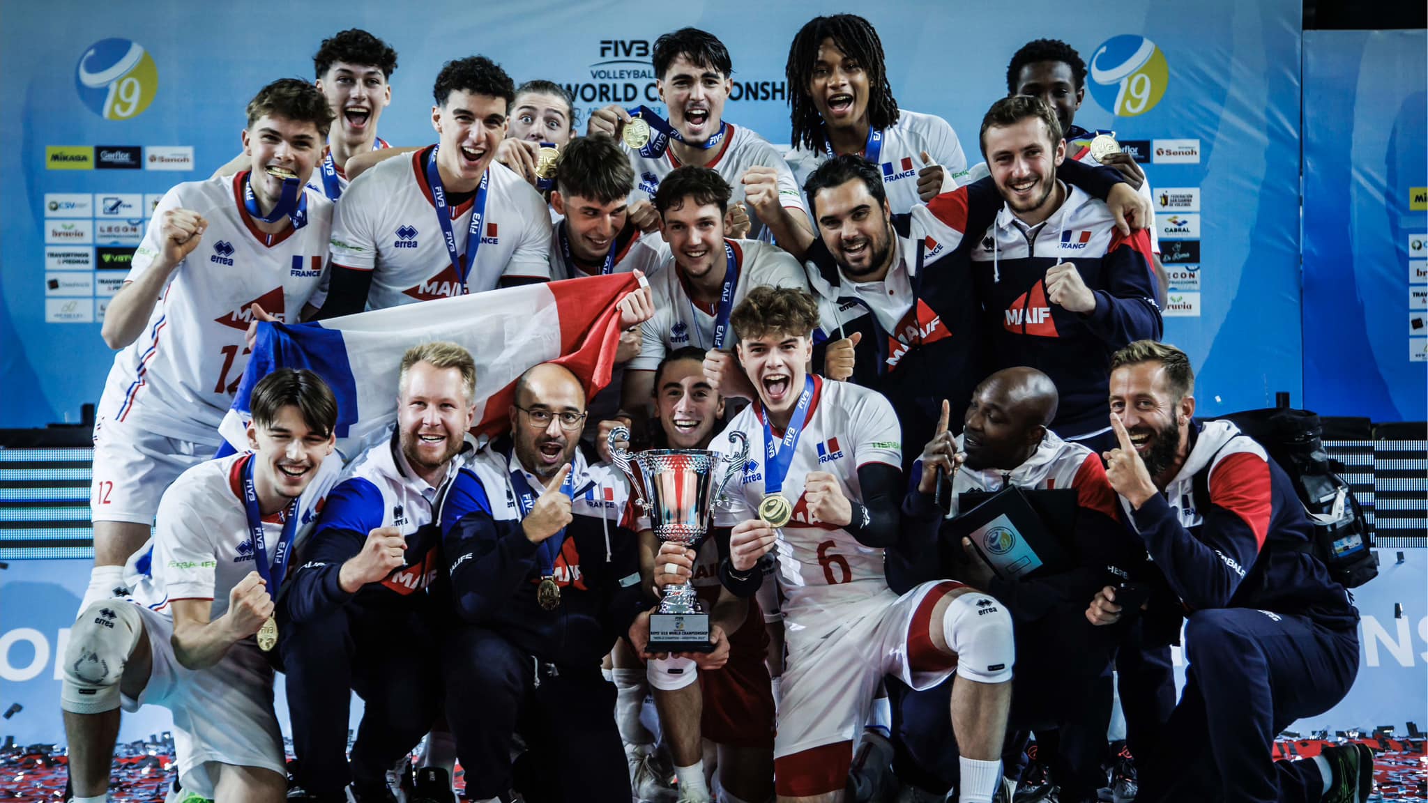 ADRIEN ROURE CHAMPION DU MONDE U19 - ASUL LYON VOLLEY